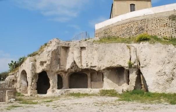 San-Calogero-santuario-rupestre - AgrigentoOggi