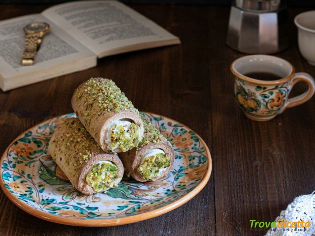 Ciarduna con crema alla ricotta (cialdoni siciliani) - AgrigentoOggi