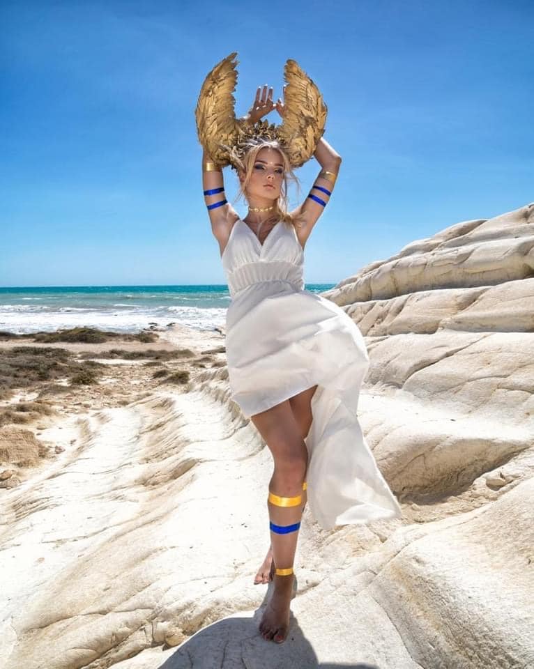 Modella ucraina Anastasya Lytvyn sceglie Punta Bianca per uno shooting ...