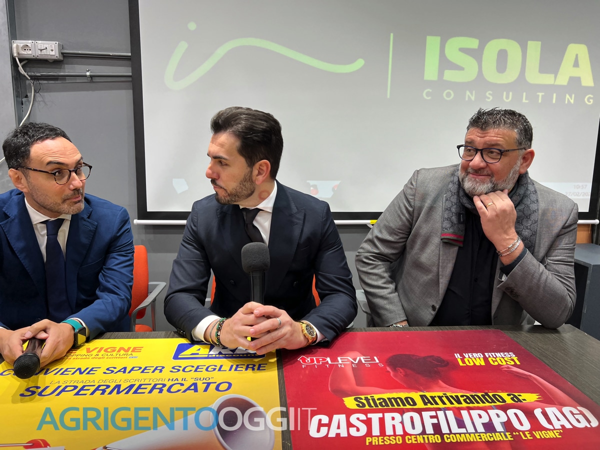 Nuova vita per il centro "Le Vigne": apre un supermercato e una mega ...